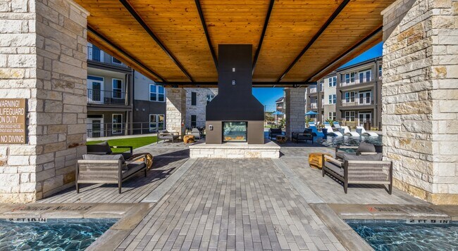 Cozy 2BR Loft: A Slice of Luxury in Austin - 6002 Ed Bluestein Blvd ...