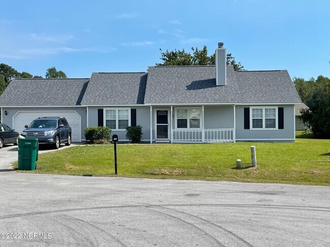 202 Red Fox Ct - 202 Red Fox Ct Hubert NC 28539 | Apartment Finder