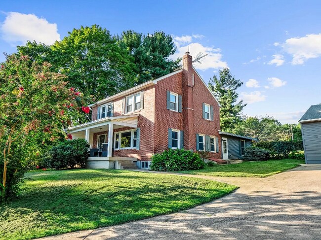 6935 N Clifton Rd - 6935 N Clifton Rd Frederick MD 21702 | Apartment Finder