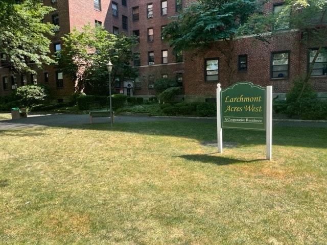 425 Larchmont Acres - 425 Larchmont Acres Mamaroneck NY 10538 ...