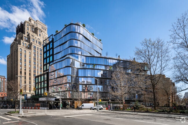 One Jackson Square - 122 Greenwich Ave New York NY 10011 | Apartment Finder
