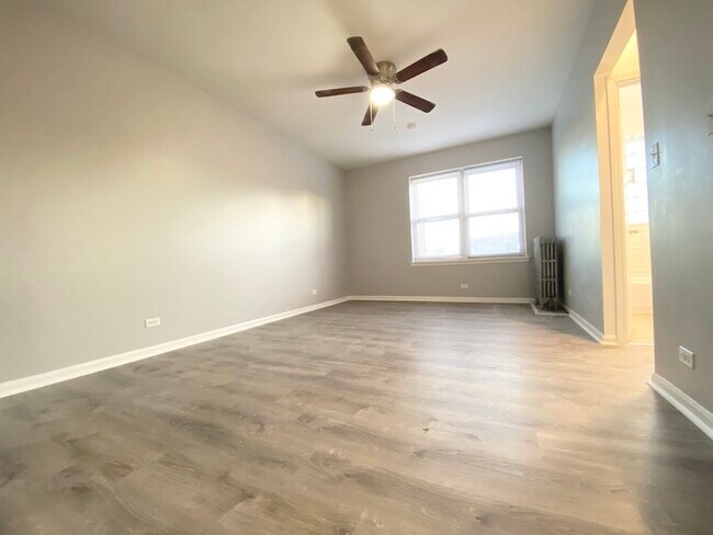 Quality Studios - 4033 N Kenmore Ave Chicago IL 60613 | Apartment Finder
