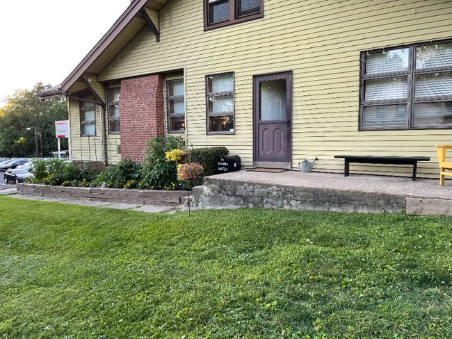 71 Bustleton Pike - 71 Bustleton Pike Feasterville-Trevose PA 19053 ...