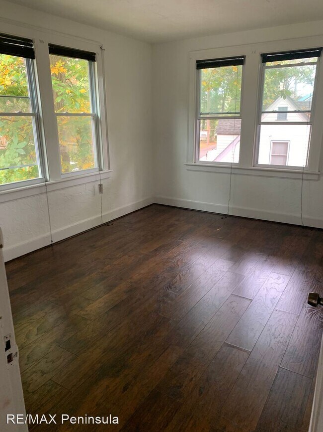 1 br, 1 bath House - 105 Afton Parkway U... - 105 Afton Pkwy Portsmouth ...