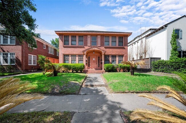 1608 Kipling St - 1608 Kipling St Houston TX 77006 | Apartment Finder