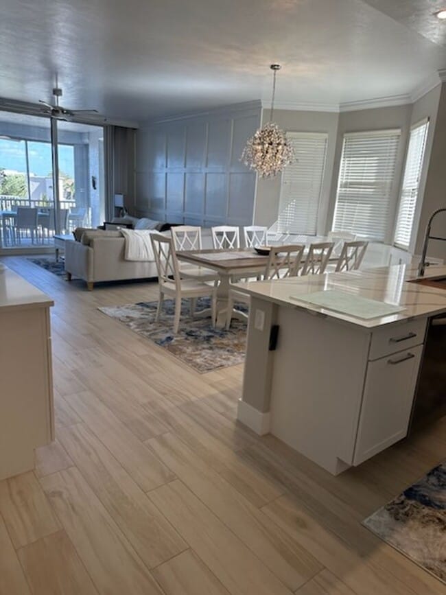 The Exclusive Regatta at Vanderbilt Beach:... - 410 Flagship Dr Naples ...