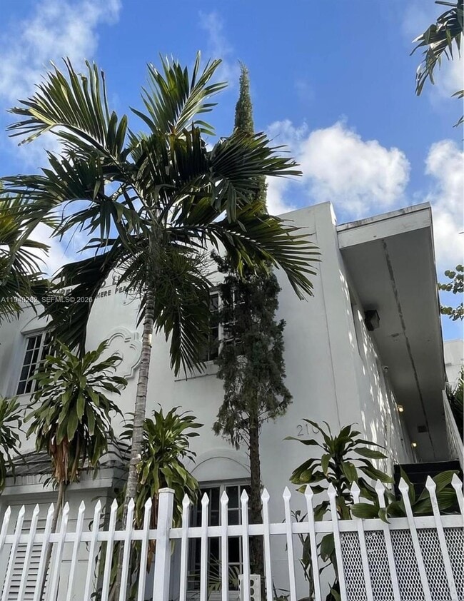 210 NW 16th St - 210 NW 16th St Miami FL 33136 | Apartment Finder