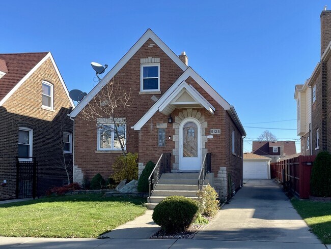 5125 S Lamon Ave - 5125 S Lamon Ave Chicago IL 60638 | Apartment Finder