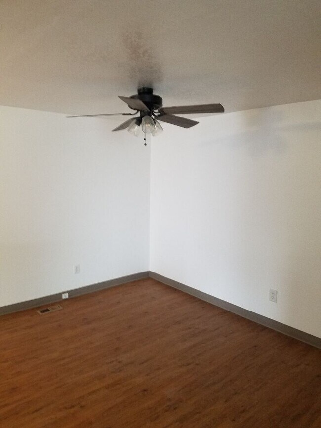 Pendleton Townhome - 1007 SW Nye Ave Pendleton OR 97801 | Apartment Finder