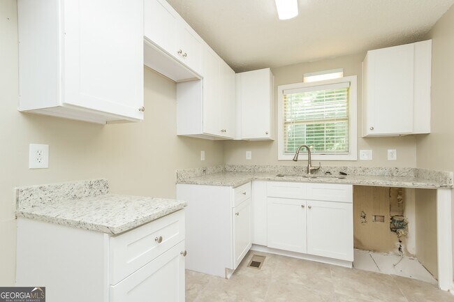 219 Hampton Dr - 219 Hampton Dr Dallas GA 30132 | Apartment Finder