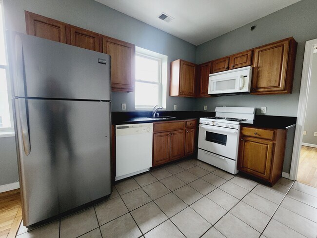 9 Parnell Pl - 9 Parnell Pl Jersey City NJ 07305 | Apartment Finder