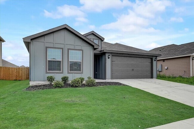 8217 Buck Mountain Pass - 8217 Buck Mountain Pass Fort Worth TX 76179 ...