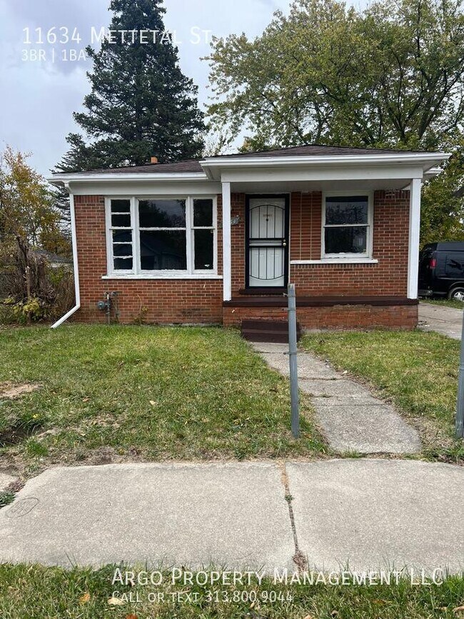 Single Family Ranch Style Home - 11634 Mettetal St Detroit MI 48227 ...