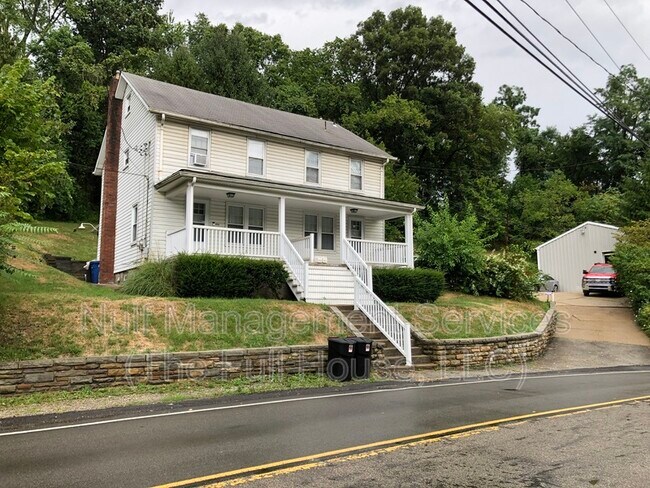 975-977 Streets Run Rd - 975-977 Streets Run Rd Pittsburgh PA 15236 ...