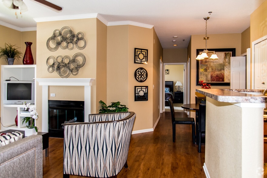 Emmersyn at Lone Tree - 9760 Rosemont Ave Lone Tree CO 80124 ...