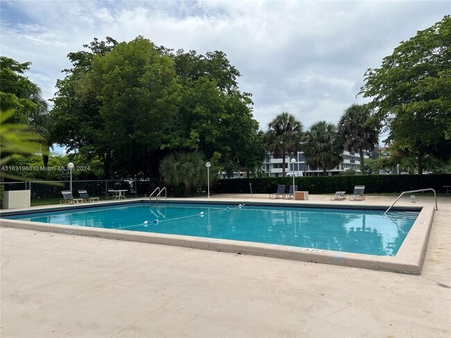 919 Hillcrest Dr - 919 Hillcrest Dr Hollywood FL 33021 | Apartment Finder