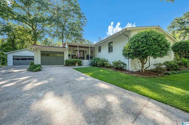 2905 Christopher Ct - 2905 Christopher Ct Vestavia Hills AL 35243 ...