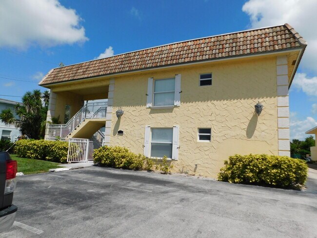 735 Hummingbird Way - 735 Hummingbird Way North Palm Beach FL 33408 ...