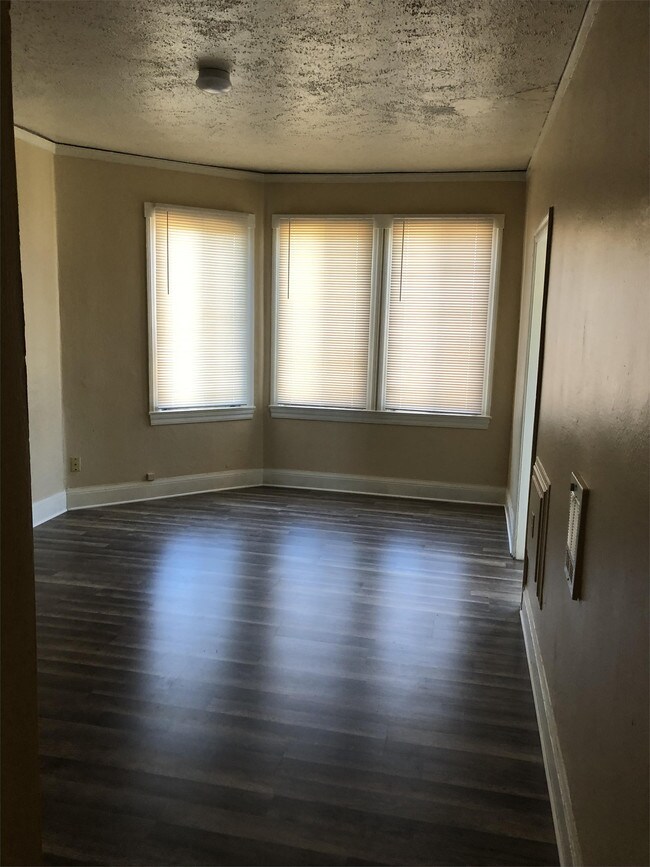 5800 Walnut St - 5800 Walnut St Oakland CA 94605 | Apartment Finder
