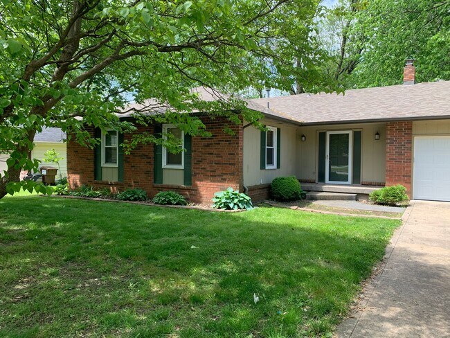 3 Bedroom, 2 Bathroom Home for Rent!! - 2447 S Fremont Ave Springfield ...
