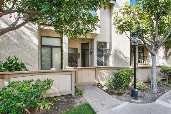 Torrance West High Area Gated Townhome wit... - 4493 Emerald St Torrance CA 90503 | Apartment Finder