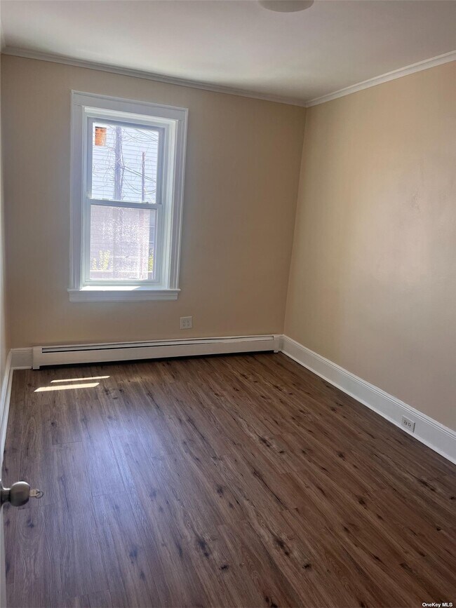 65-04 Hull Ave - 65-04 Hull Ave Queens NY 11378 | Apartment Finder