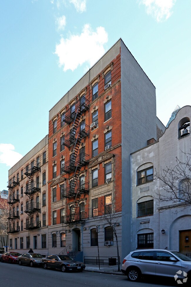 West 53rd Street - 328 W 53rd St New York NY 10019 | Apartment Finder