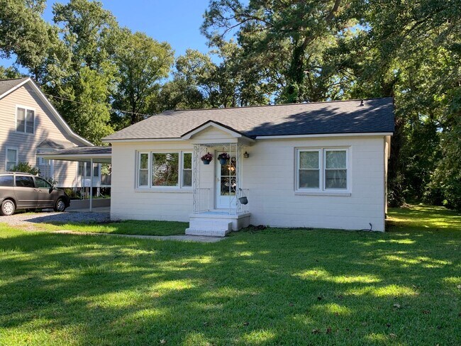 James Island Studio Available! - 332 Howle Ave Charleston SC 29412 ...