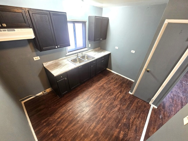 7232 S Champlain Ave - 7232 S Champlain Ave Chicago IL 60619 | Apartment Finder