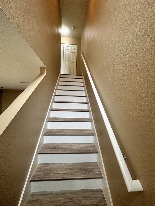 Amber Pointe Townhouse - 1002 Chalcedony St Kissimmee FL 34744 ...