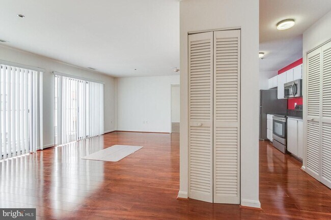2702 Lighthouse Point E - 2702 Lighthouse Point E Baltimore MD 21224 ...