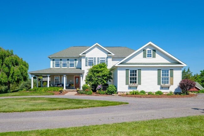 Large Single Family Home in Linville - 5718 Williamsburg Rd Linville VA ...