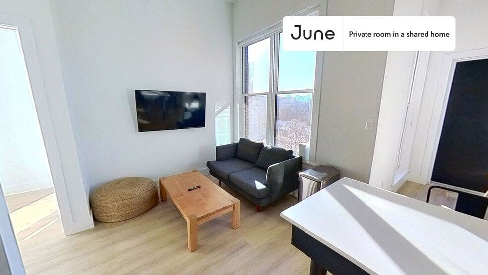 Room in Shared 4 bed/2 bath home - 2147 P St NW Washington DC 20037 ...