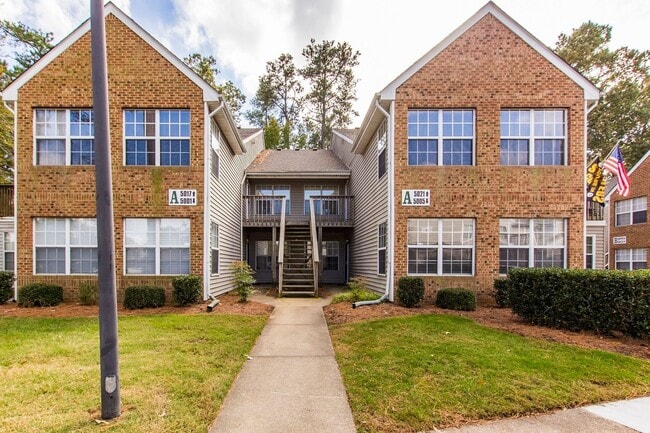 First Floor Condo in Salem - 5005 Thatcher Way Virginia Beach VA 23456 ...