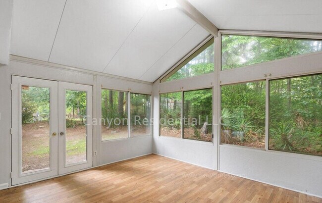 Beautiful 3b Room!Move in ready! - 5825 Vernier Dr SW Atlanta GA 30349 ...
