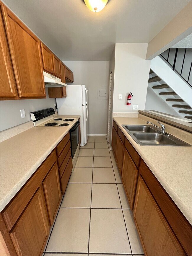 2 br, 1 bath House - 808 W TIFFANY DR #3 - 808 Tiffany Dr S West Palm ...