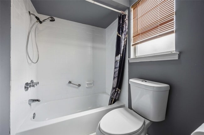 1003 Misty Lea Ln - 1003 Misty Lea Ln Houston TX 77090 | Apartment Finder