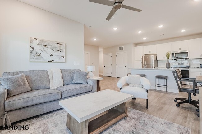 5001 Willowgate Loop - 5001 Willowgate Loop Tice FL 33905 | Apartment ...