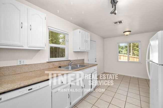 Charming Old Fair Oaks Duplex! - 7969 Old Winding Way Fair Oaks CA ...