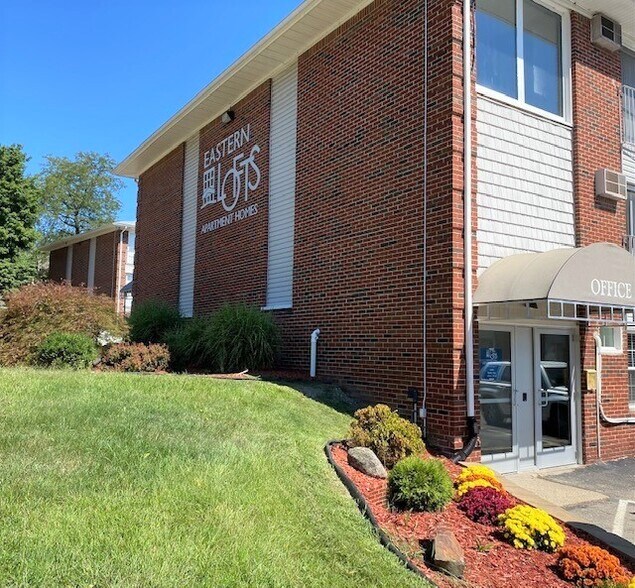 Eastern Lofts Apartment Homes - 1266 Leforge Rd Ypsilanti MI 48198 ...