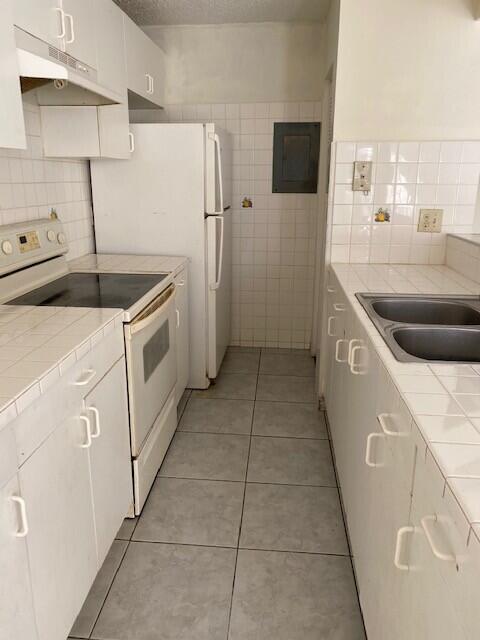 812 Tiffany Dr W - 812 Tiffany Dr W West Palm Beach FL 33407 ...