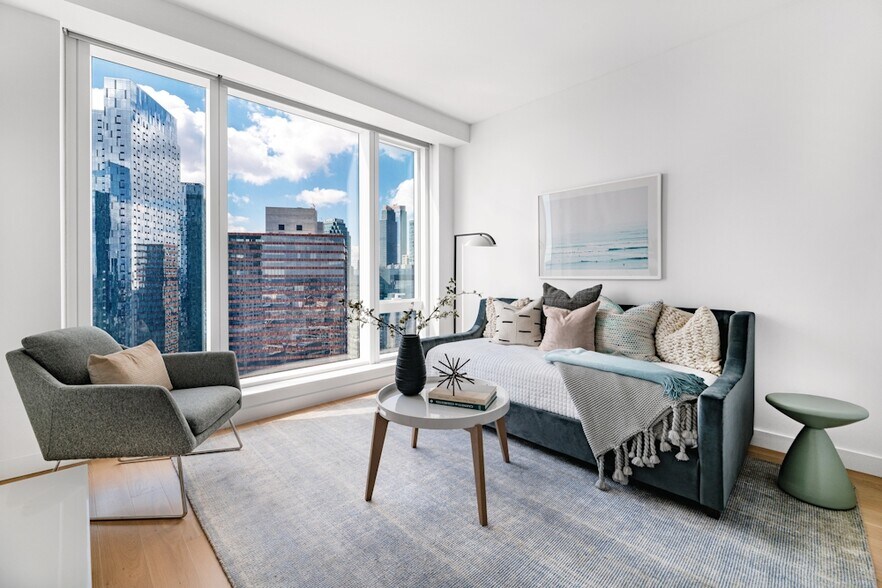 Sven - 2959 Northern Blvd Long Island City NY 11101 | Apartment Finder