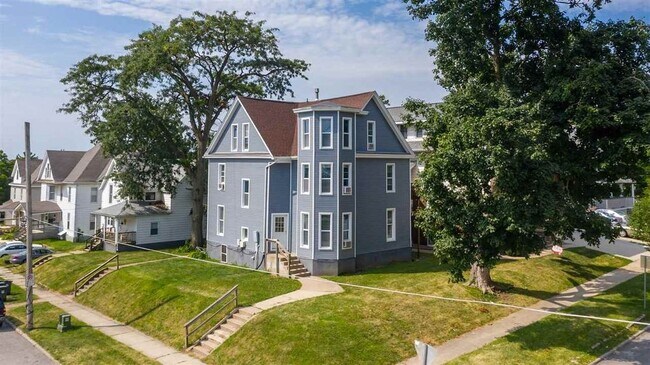 2503 Olive St - 2503 Olive St Cedar Falls IA 50613 | Apartment Finder