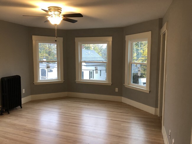 27 Exeter Rd - 27 Exeter Rd Hampton NH 03842 | Apartment Finder