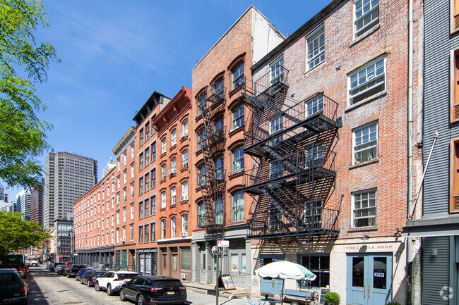 250 Front St - 250 Front St New York NY 10038 | Apartment Finder