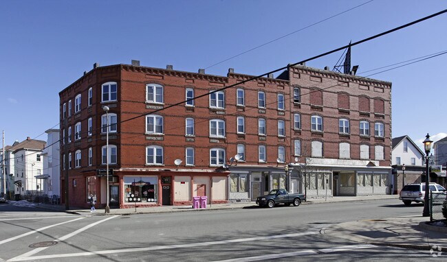 1270-1288 Pleasant St - 1270-1288 Pleasant St Fall River MA 02723 ...