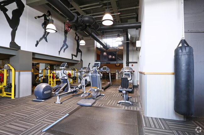 The Clark Building - Pittsburgh, PA | Apartment Finder