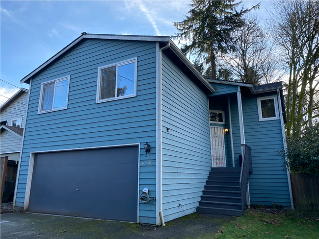 6348 24th Ave SW - 6348 24th Ave SW Seattle WA 98106 | Apartment Finder