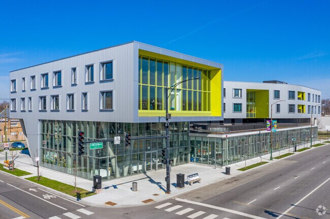 Northtown Branch Library and Apartments - 2400 W Pratt Blvd Chicago IL ...