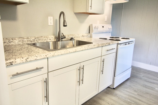 2902 Elmore Rd SW - 2902 Elmore Rd SW Huntsville AL 35805 | Apartment ... 2902 Elmore Rd SW - 2902 Elmore Rd SW Huntsville AL 35805 | Apartment ...